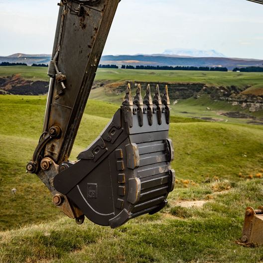 Hire & Rent Rock Bucket | Wellington, Palmerston North, NZ